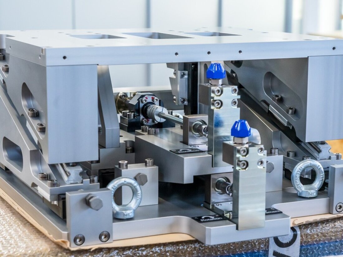 Montage: Heinz Baumgartner AG